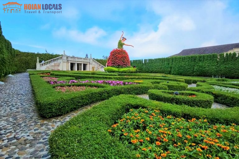 Luna Castle Ba Na Hills - Fairy Tale Kingdom In Danang - Hoi An Locals ...